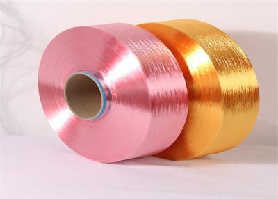 중국 75D / 36F Sd 다채로운 진한 액체는/꿰매는을 위한 폴리에스테 털실을 뜨개질을 하기 염색했습니다 판매용