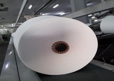 China Polyester gesponnene Jungfrau des Garn-30s weiß, gesponnenes Polyesternähgarn für das Stricken/spinnend zu verkaufen