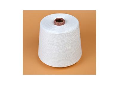 China 40S / Das 2 Jungfrau-Polyester gesponnene Garn für das Stricken, Polyester färbte das hochfeste Garn zu verkaufen
