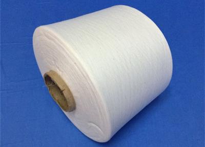 China El hilado hecho girar poliéster de la Virgen, anillo blanco crudo Ne30 hizo girar los hilados de polyester para tejer en venta