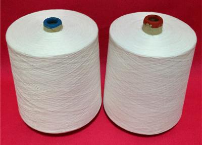 China El hilado hecho girar poliéster de la Virgen, anillo blanco crudo Ne30 hizo girar los hilados de polyester para tejer en venta