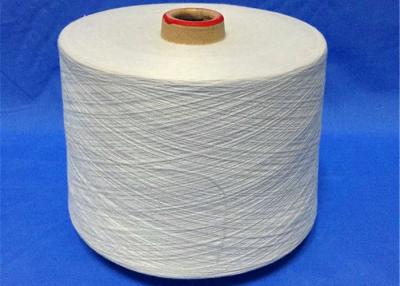China El hilado hecho girar poliéster de la Virgen, anillo blanco crudo Ne30 hizo girar los hilados de polyester para tejer en venta