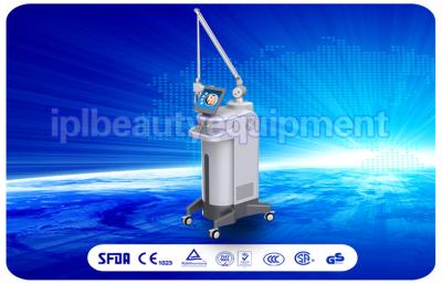 China Vertical  40W Salon Skin Resurfacing Fractional Co2 Laser Machine with Medical CE for sale