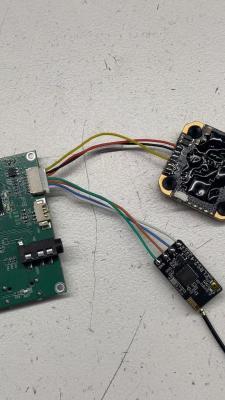 中国 FPVファイバー 30km/ロール 超軽量 - 高引張強度 - 内部から外部への配線、 販売のため