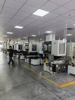 Cina Dimensioni generali 2750x2100x2430mm Rettificatrice per superfici con motore testa mola da 1,1KW e velocità tavola 0-3 m/min in vendita