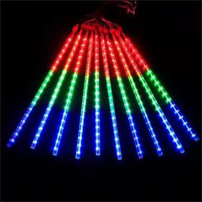 Cina Lumiere per decorazioni natalizie impermeabili 30cm / 50cm / 80cm Meteore doccia Luci di Natale in vendita
