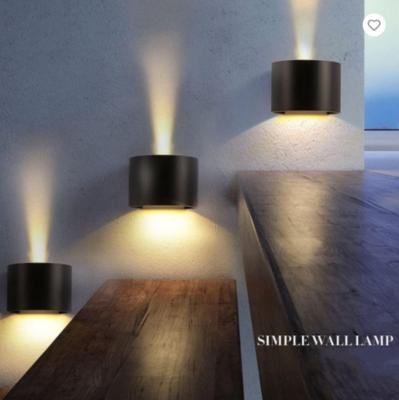 Cina Lampade da parete a doppio lato a LED Nero / Grigio Lampade da parete esterne impermeabili Moderno minimalista in vendita