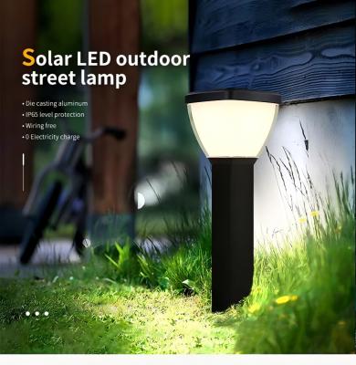 China 2700K Warm White Solar Garden Pathway Light IP65 Waterproof for sale
