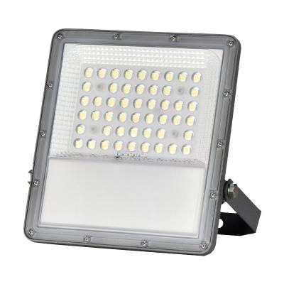 China Eco-friendly Solar Flood Light with 12 Hours Lighting Three Control Modes and 180 Degree Rotatable Bracket for sale