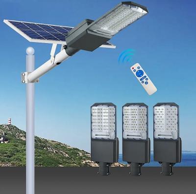 China 60W/100W Intelligent Solar LED Street Light with 5054 LED Chips and 6000-6500K CCT for Outdoor Lighting for sale