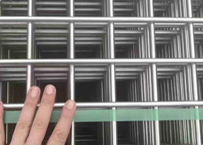 중국 0.5 밀리미터 304 강철 용접 메쉬는 표면 처리를 닦았습니다 판매용