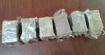 中国 ストレッチと腐食に耐えるステンレス鋼で粗い網状のエクストルーダースクリーン 販売のため