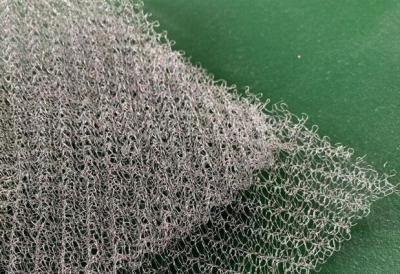 China Gas Liquid Filter Stainless Steel Knitted Wire Mesh Crochet Weaving Long Lifespan for sale