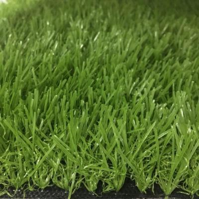 Cina ampio rotolo artificiale dell'erba di 2m o di 4m per le costruzioni in vendita