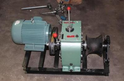 China Diesel motor cable winch for sale