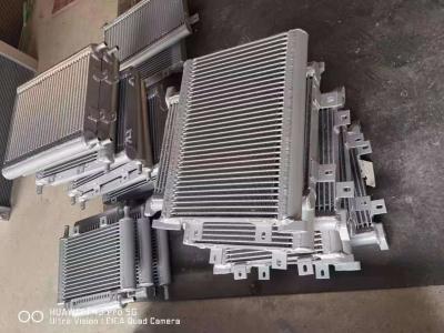 China Engine Parts 4P oil cooler P140 Radiator C3.3DE50E0 Water tank 320C Hydraulic Oil Te koop