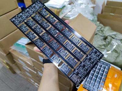 Cina Bordo elettronico che accende PWB, PWB del centro del metallo, PWB nero rigido ISO9001 del metallo in vendita