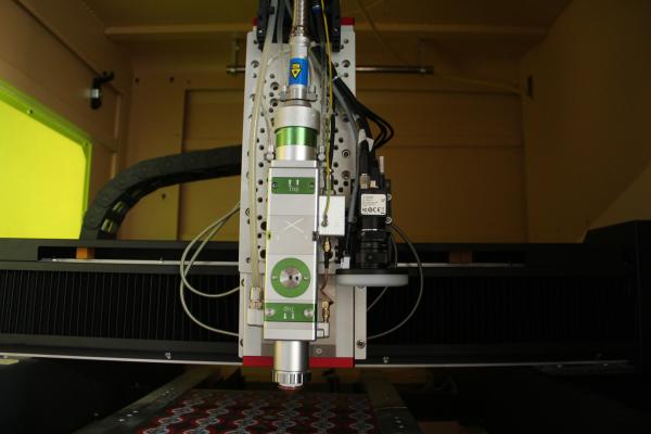 Quality High Precision Fiber Laser Cutting Machine System 1500w Fiber Laser Cutter 600 for sale