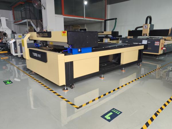 Quality T5D-L1325S Large Format Acrylic CO2 Laser Cutting Machine For Sponge / Plastic for sale