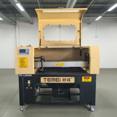 Quality 130w Wood Co2 Laser Cutting Machine Rubber Laser Cutting Machine Small Format for sale