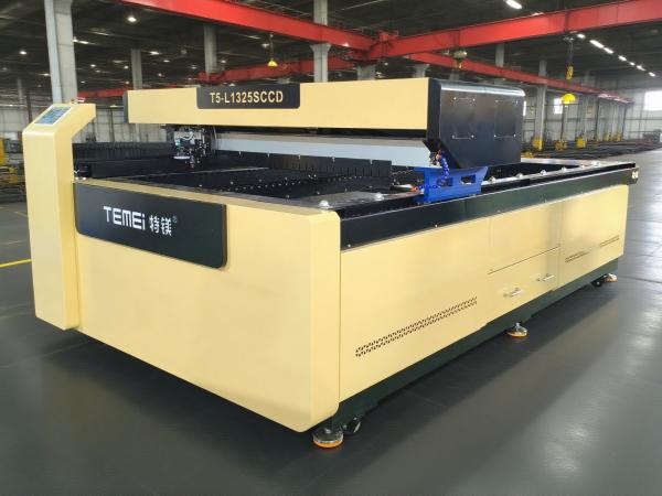 Quality High Efficiency 1325 Co2 Laser Cutting Machine With DST Format Support AC380V for sale