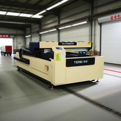 China 1325 Large Format High Power CO2 Laser Cutting Machine for Wood MDF Acrylic Plastic Materials with Multifunctional CNC Control for sale