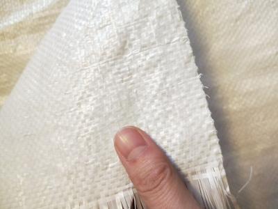 China Chinese suppliers 90gsm 100% PP woven weed mat under pebbles with factory price for sale