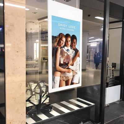 中国 広告のための超細い二重味方された屋内掛かるガラスLCDデジタルの表記のビデオ壁 販売のため