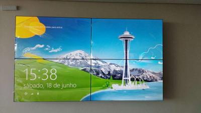 중국 제어기 4K명 플레이어를 광고하는 플로어 스탠딩 LCD 디스플레이 2x2 비디오 월 판매용