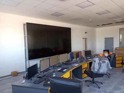 China Origianl Samsung 3.5mm Vatting 49 Duim4x3 Lcd Videomuur 300 Netenhelderheid Te koop