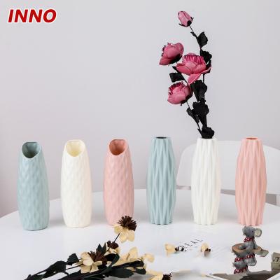 China as-001 Factory Direct Pricing Nordic Style Anti Falling Home Ornaments Plastic Vase for sale