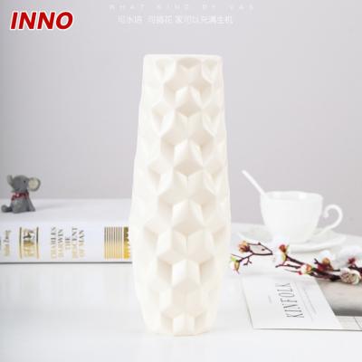 China Inno-As010 Factory Direct Pricing Imitation Ceramic Plastic Vase Nordic Style for sale