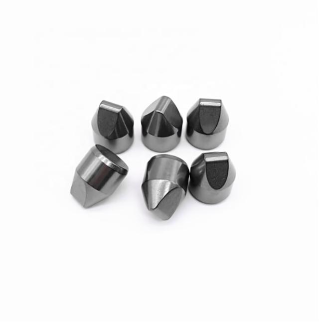 Close-up of tungsten carbide button teeth