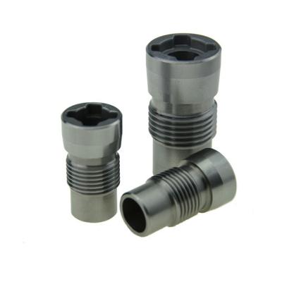 Cina Ugello in carburo di tungsteno YG8 per punte PDC, diametro del foro 7,14 mm in vendita