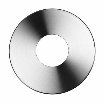 Cina Lamina circolare semicortice coltello circolare a metà tagliato lamina circolare circolare in carburo cementato lamina industriale circolare per macchine di taglio completo e a metà taglio in vendita