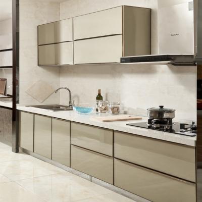 Cina Governi modulari degli armadi da cucina cucina Handleless laminata domestica della serie completa della piccola in vendita