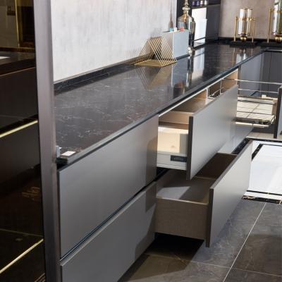 China Luxe 50mm Modulaire Keukenkasten Modulaire Houten Keuken Te koop