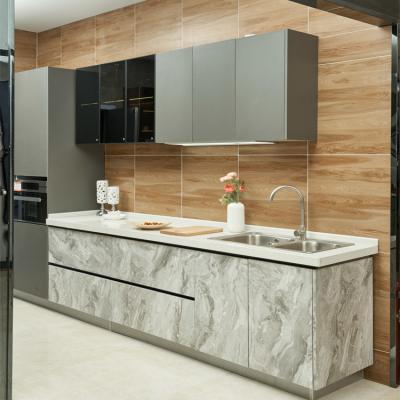Cina L'armadio da cucina modulare ha messo gli armadi da cucina del PVC di Matte Kitchen Cabinets della lacca di MFC in vendita