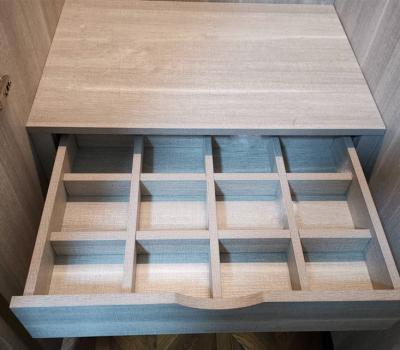 Cina L'accento durevole di Garderobe della mobilia della camera da letto collega i gabinetti moderni del guardaroba in vendita