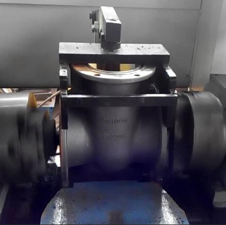 High-precision multifunctional valve double-sided CNC boring and milling machine