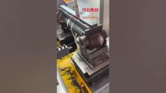 Aangepaste 3-zijdige CNC boormachine voor klep waterpomp   #klepfabricage  #cncfrees #klep
