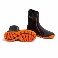 China Quick Drying Waterproof Dive Boots 5MM Rubber Orange Warm And Comfortable for sale