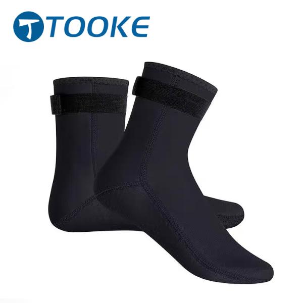 Quality Custom Logo 3mm Thickness Neoprene Diving Socks with Non-Slip Sole for Snorkeling and Kayaking for sale
