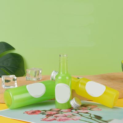 China Screw On Wine Liquor Bottle 50ml 100ml Modern Design for sale