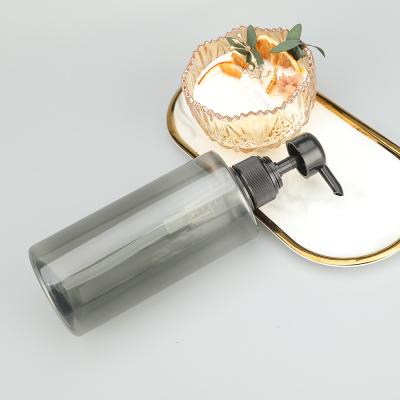 中国 精油のための微細な霧ノズル付き100mlPETプラスチックスプレーボトルセット 販売のため