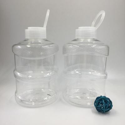 China Insulated Clear Square Round Milk Tea Juice Bottle With Lid And Handle for sale