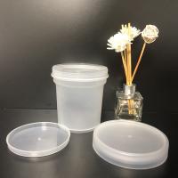China Customizable Plastic Medium Sized Milk Tea Bottles with Leak Proof Lids for sale