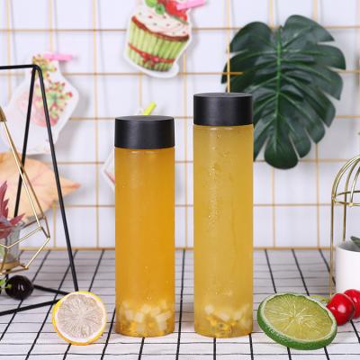 China Handle Yes Bubble Tea Jugs Square Round Durable Clear Plastic Containers Perfect for Commercial Beverage Service for sale