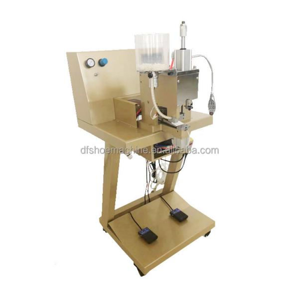 Quality Automatic Nail Round Pearl Fixing Beading Machine, Garment Beads Attaching Pearl for sale