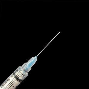 Quality Prevent Needlestick Injury Luer Slip Lock Safety Manual Retractable Syringe for sale